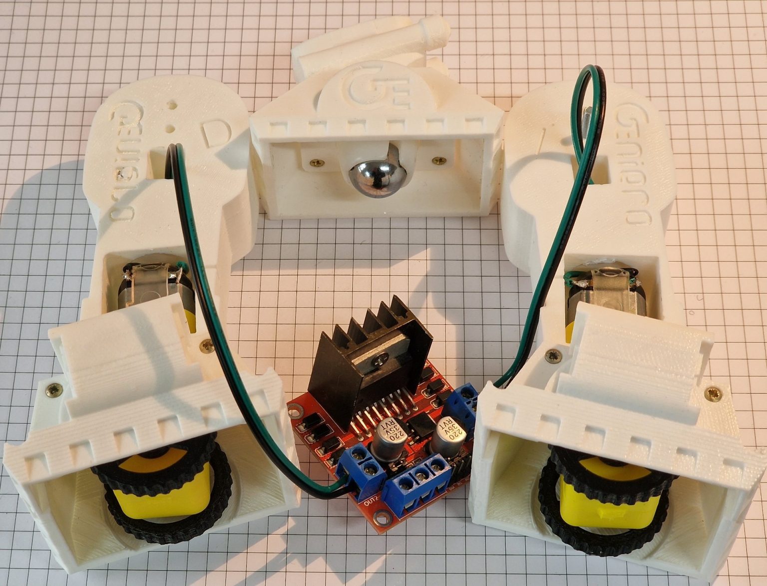 R2D2 - Tutoriales de proyectos con Arduino